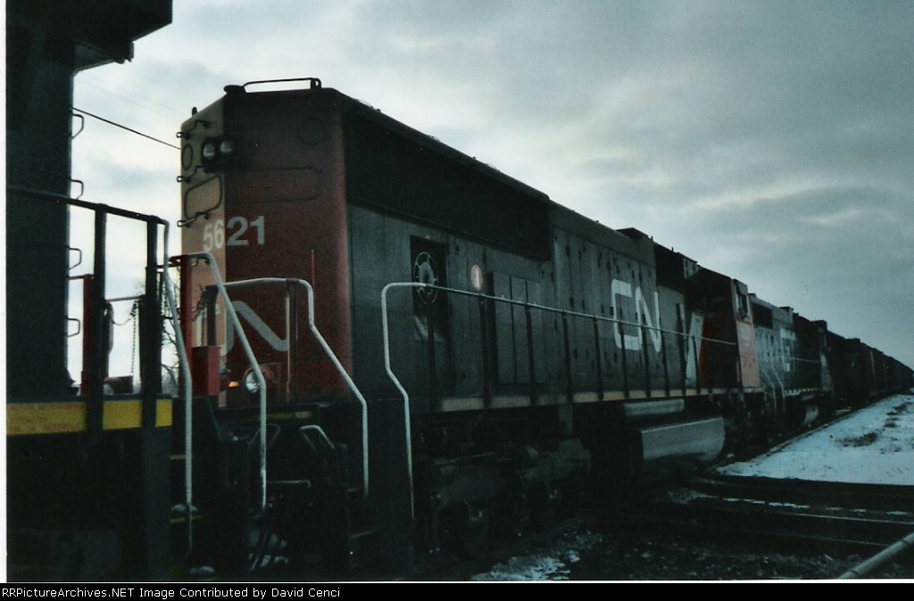 CN 5621